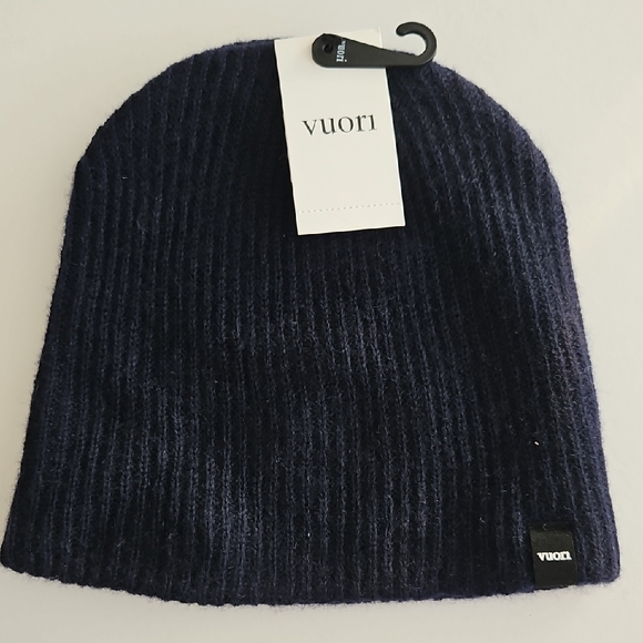 Vuori | Accessories | Nwt Vuori Manchester Hat Beanie Wool Knit ...